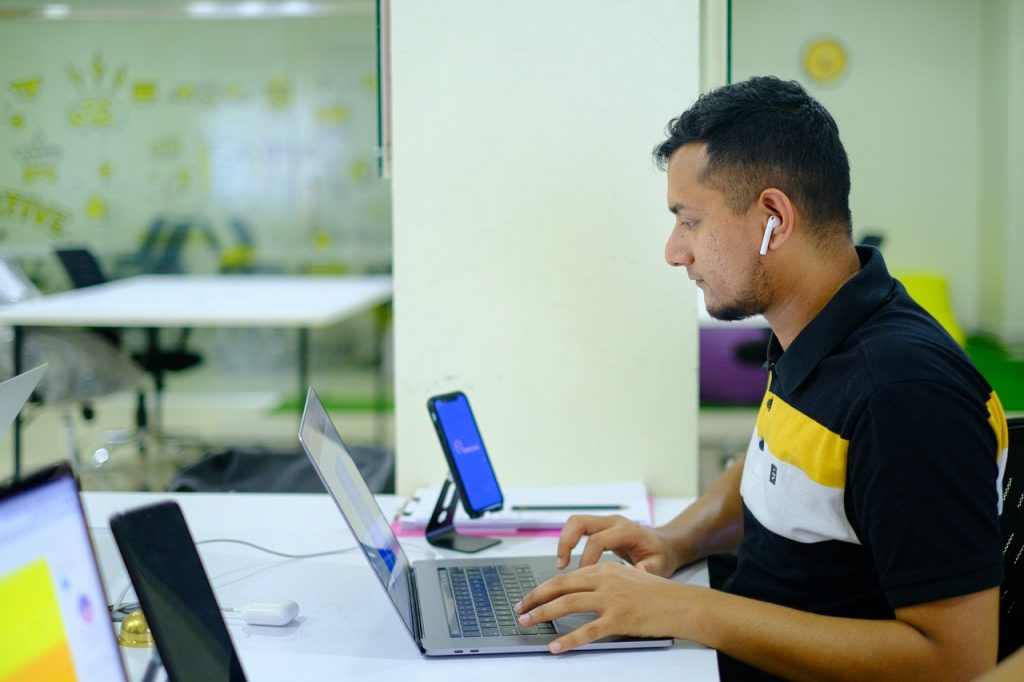 Does UX Design Require Coding 3 Factors To Consider Bravo Blogs